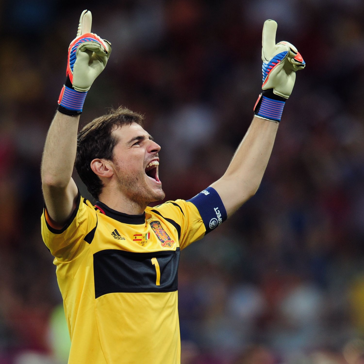 Euro 2012: Incredible Footage of Iker Casillas Asking Ref to End Game ... Euro 2012: Incredible Footage of Iker Casillas Asking Ref to End Game ...