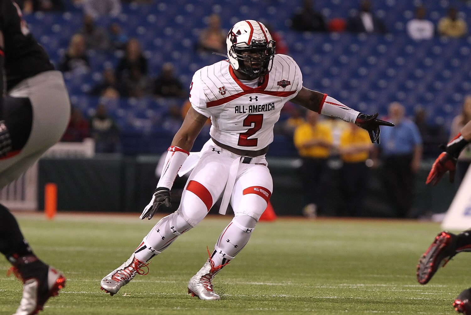 Pac 12 Football One Prospect That Every Pac 12 Team Needs Now pac-12-football-one-prospect-that-every-pac-12-team-needs-now
