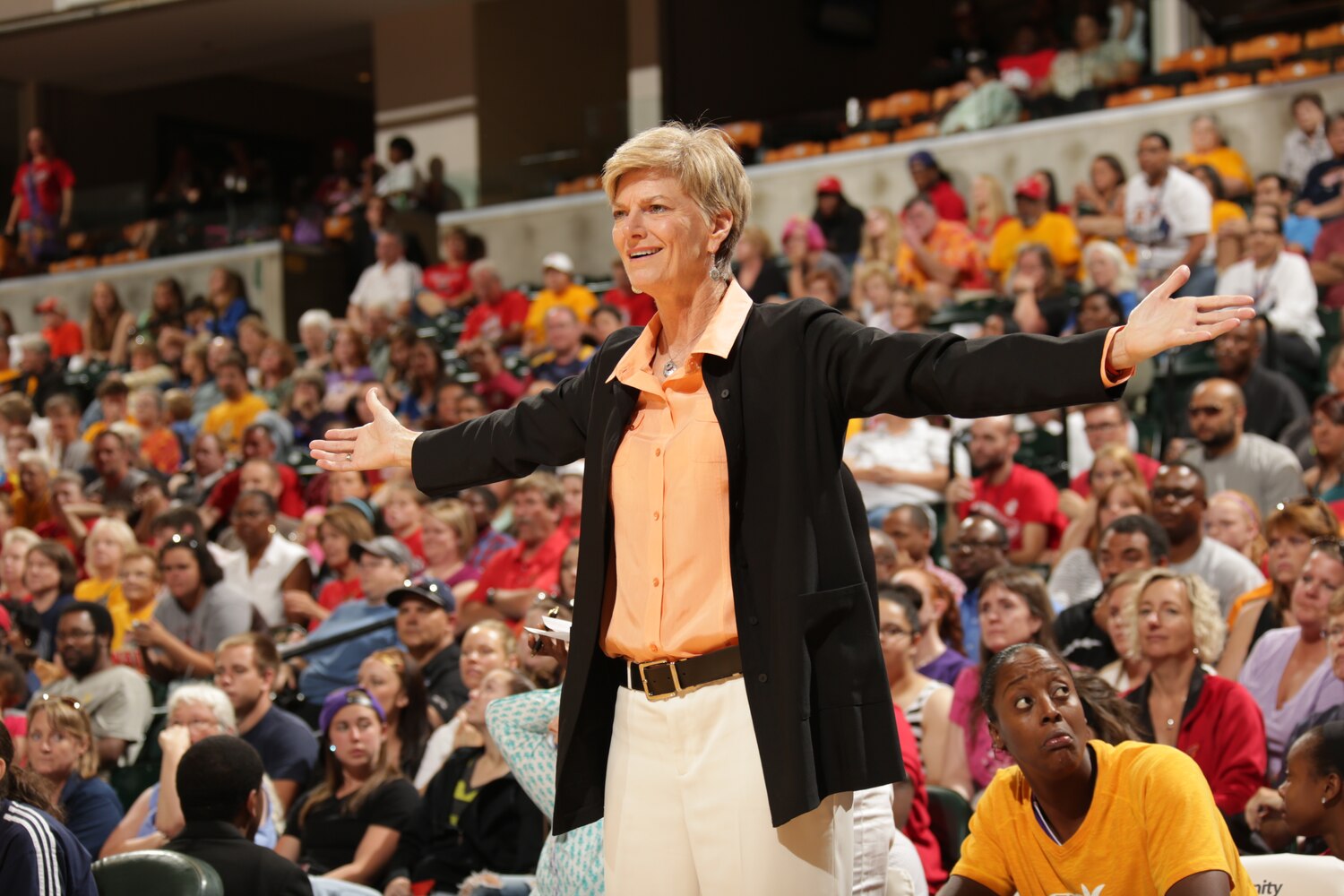 Carol Ross Fired By La Sparks Latest Comments And Reaction Bleacher