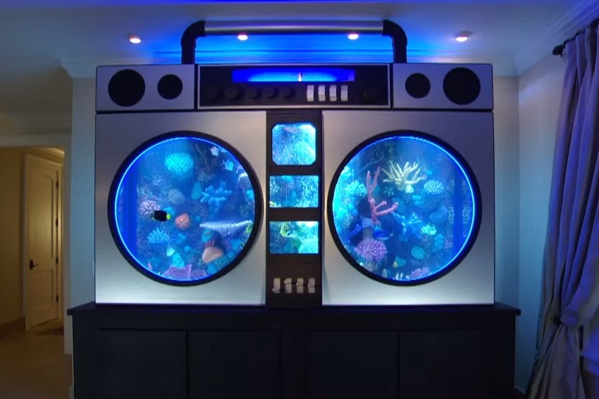 Chicago Bulls' Jimmy Butler Gets a 6,000-Pound Fish Tank Shaped Like ... Chicago Bulls' Jimmy Butler Gets a 6,000-Pound Fish Tank Shaped Like ...