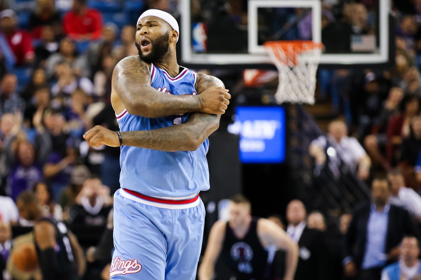 DeMarcus Cousins Throws Ball at Chris Paul in Clippers vs. Kings Game ...