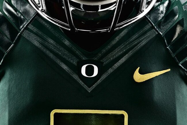 Breaking Down Oregon Football's New Uniforms for 2012-13 Season ...
