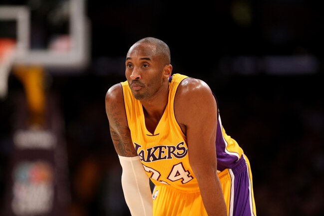 Kobe Bryant Fights Fierce Competitive Instinct in Battle Against 'Old ...