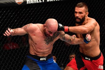 UFC Fight Night 109 Results: Alexander Gustafsson KOs Glover Teixeira