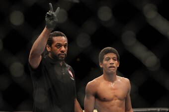 Eye Gouges, Low Blows, Greasing Up and More: Cheating Is Winning in MMA