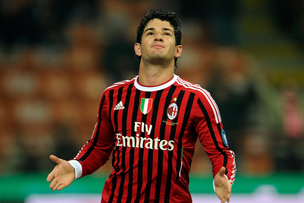 AC Milan Transfer Talk: Pato Officially Announces That He Is Staying ...