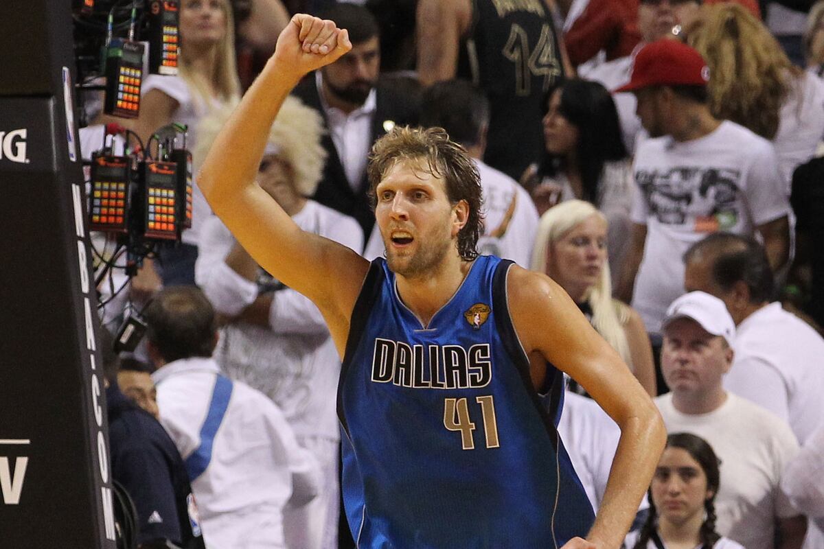 Dirk Nowitzki: Mavericks Star's Scoring Milestone Cements Place Among ...