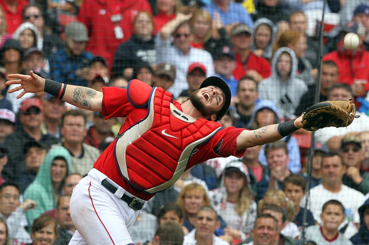 Jarrod Saltalamacchia: Boston Red Sox Avoid Salary Arbitration with ...