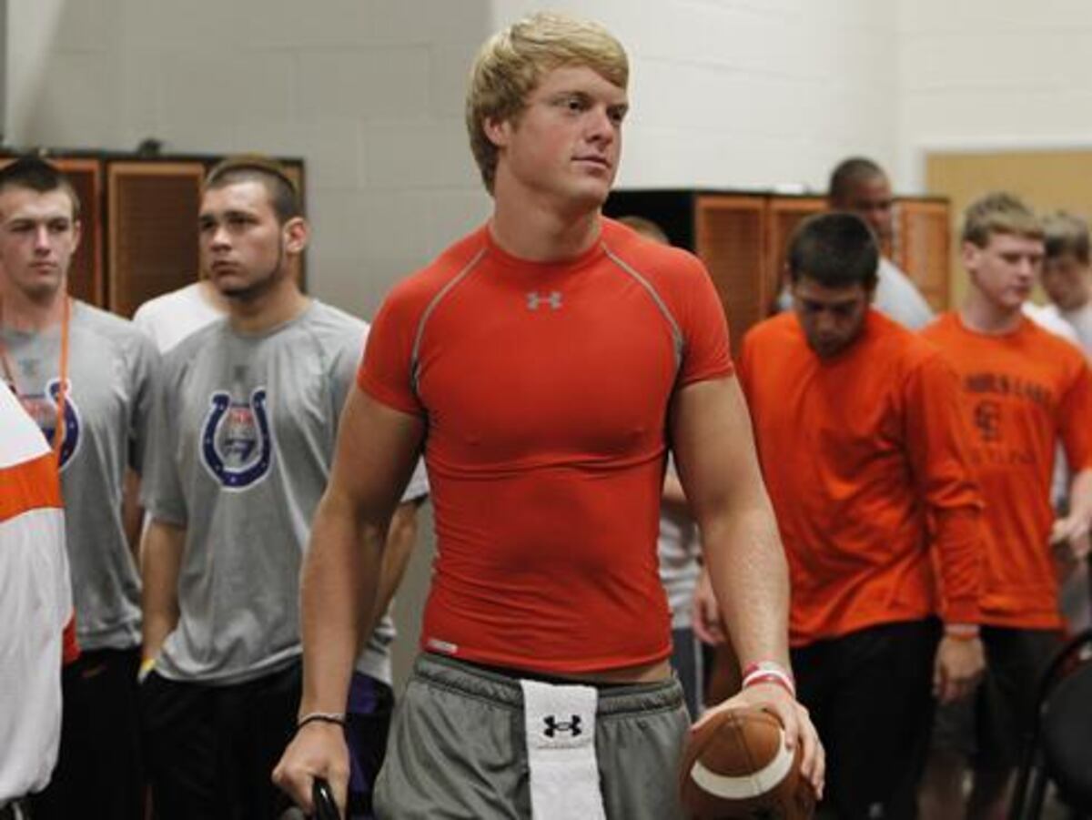 Gunner Kiel: Report States Top QB Recruit Will Officially Attend Notre ...