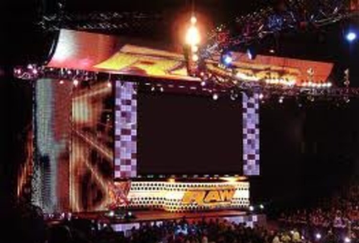 WWE's 15 Coolest-Looking Arenas & Pay-Per-View/TV Show Sets Ever ...