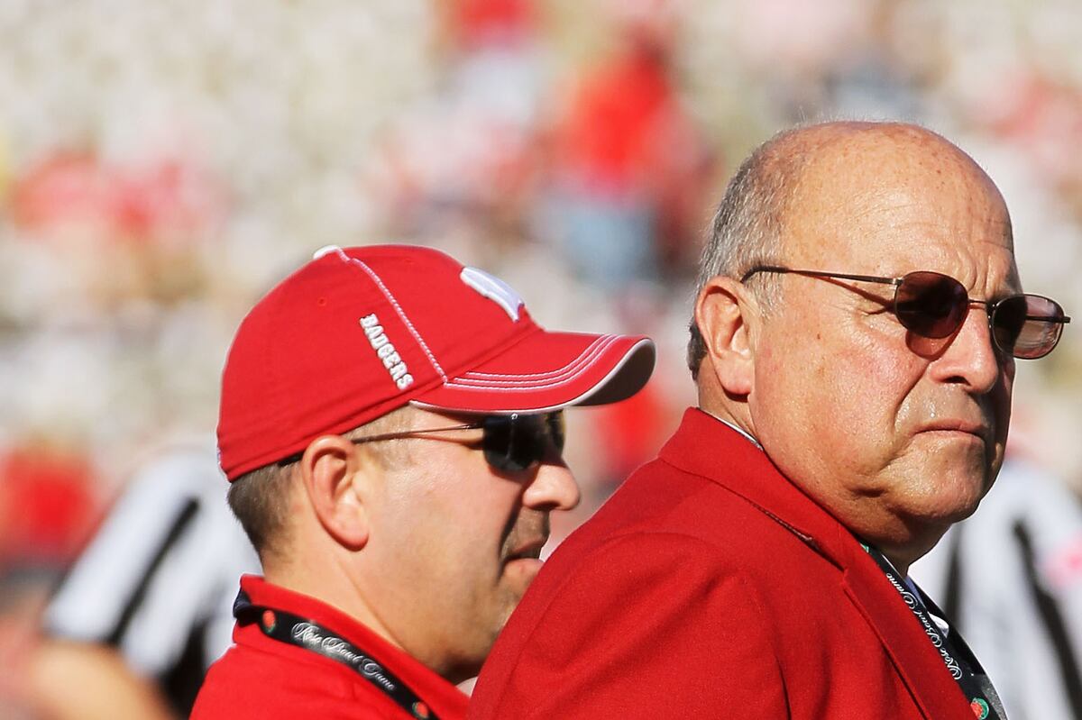 UPDATE: Former Official's Vague Apology May Be Connected to Rose Bowl ...