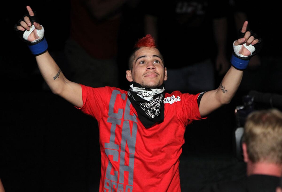 Joseph Sandoval: 'I Was Like a School Girl, Jumping on the Bed' | News ...