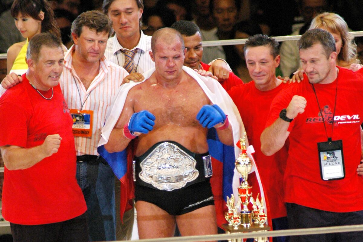 Why Bringing Fedor Emelianenko Back to Strikeforce Is a Brilliant Idea ...