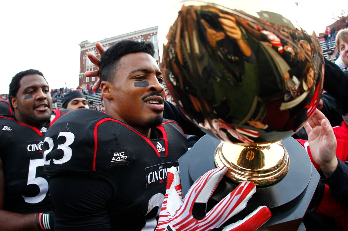 NFL Draft 2012: Cincinnati Bengals Scout Shows Interest in RB Isaiah ...