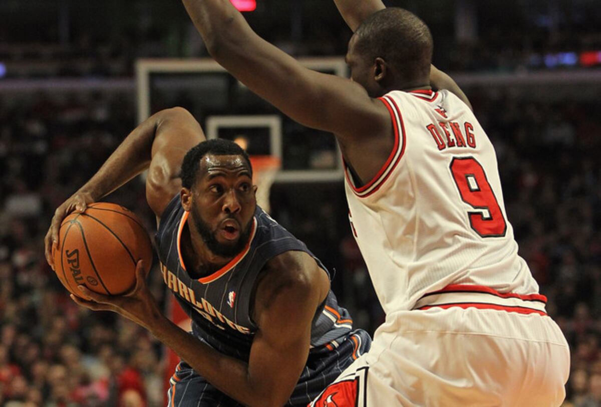 Luol Deng Injury: 5 Reasons Chicago Bulls Shouldn't Panic | News ...