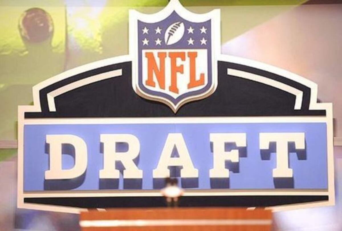 2012 NFL Draft Order: Projecting Order and Picks for the Entire First ...