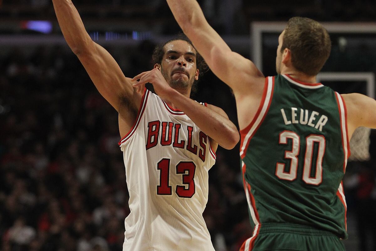 Milwaukee Bucks: Rookie Jon Leuer Shines in Loss to Chicago Bulls ...