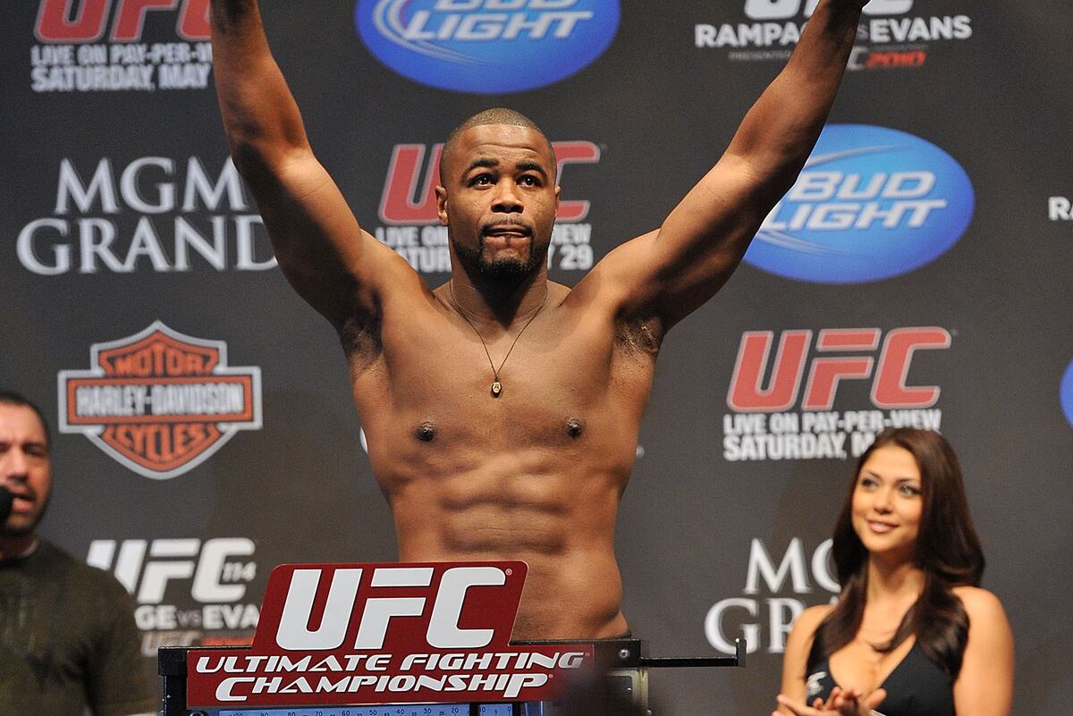 UFC on Fox 2: Rashad Evans Proves Again That He Is No. 1 Contender ...