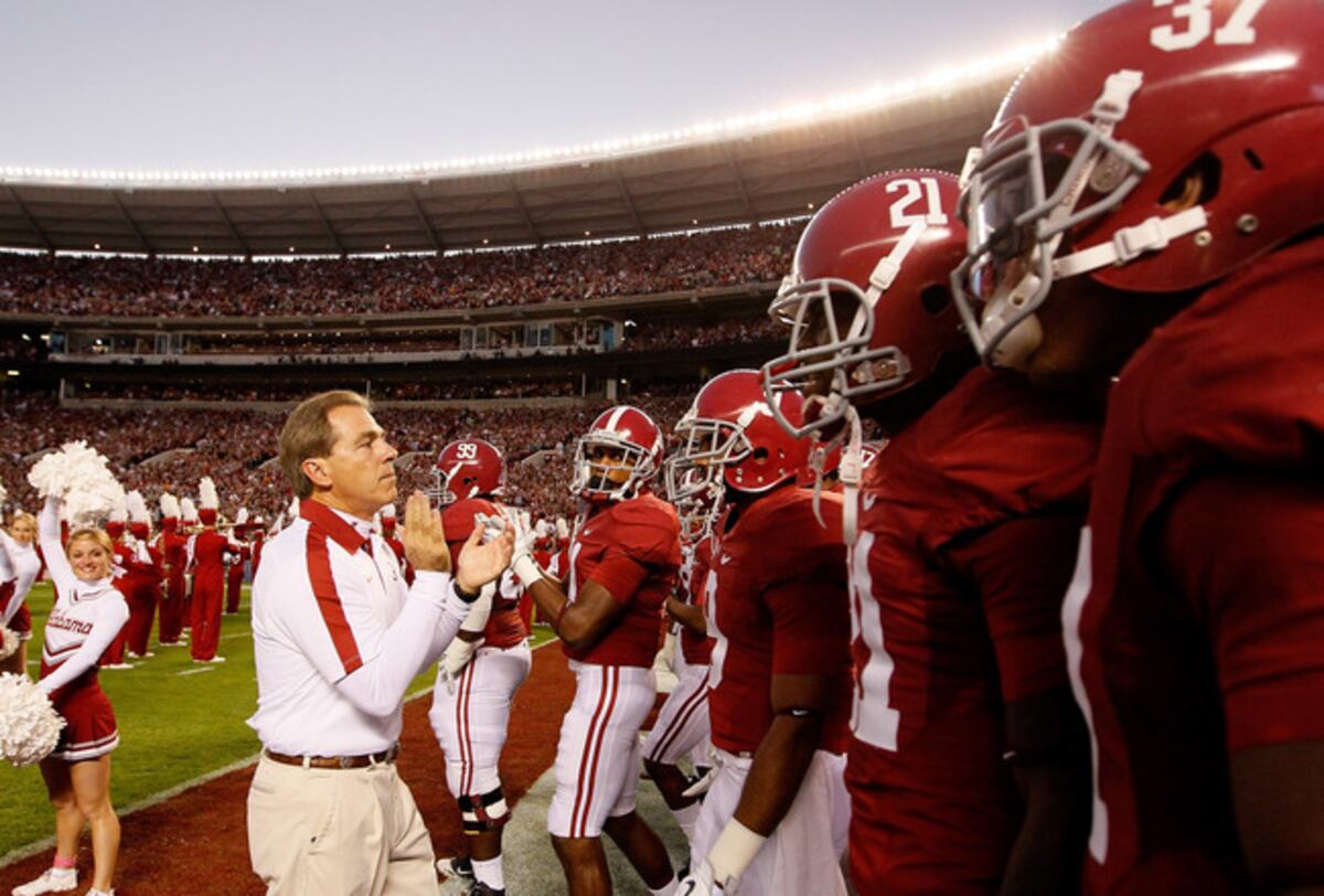 College Football Recruiting: Grading Every Team's National Signing Day ...