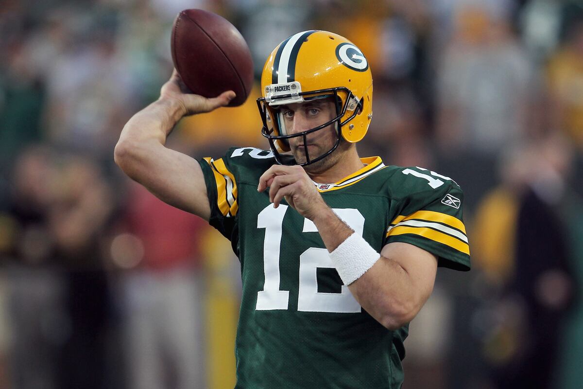 NFL Honors 2012: Why Aaron Rodgers Deserves MVP Award over Drew Brees ...