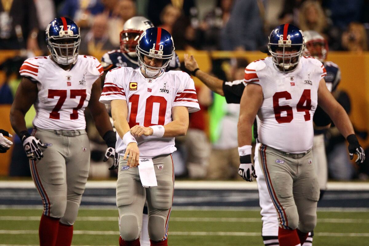 Super Bowl 2011 Score: World Awaits Epic Fourth Quarter Showdown in ...