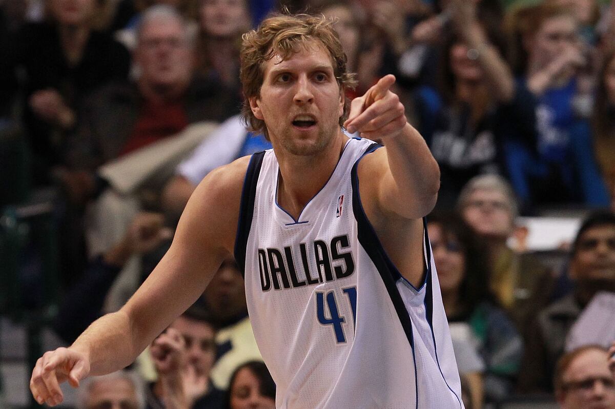 Mavs PF Dirk Nowitzki: Why He Still Deserves NBA All-Star Appearance ...