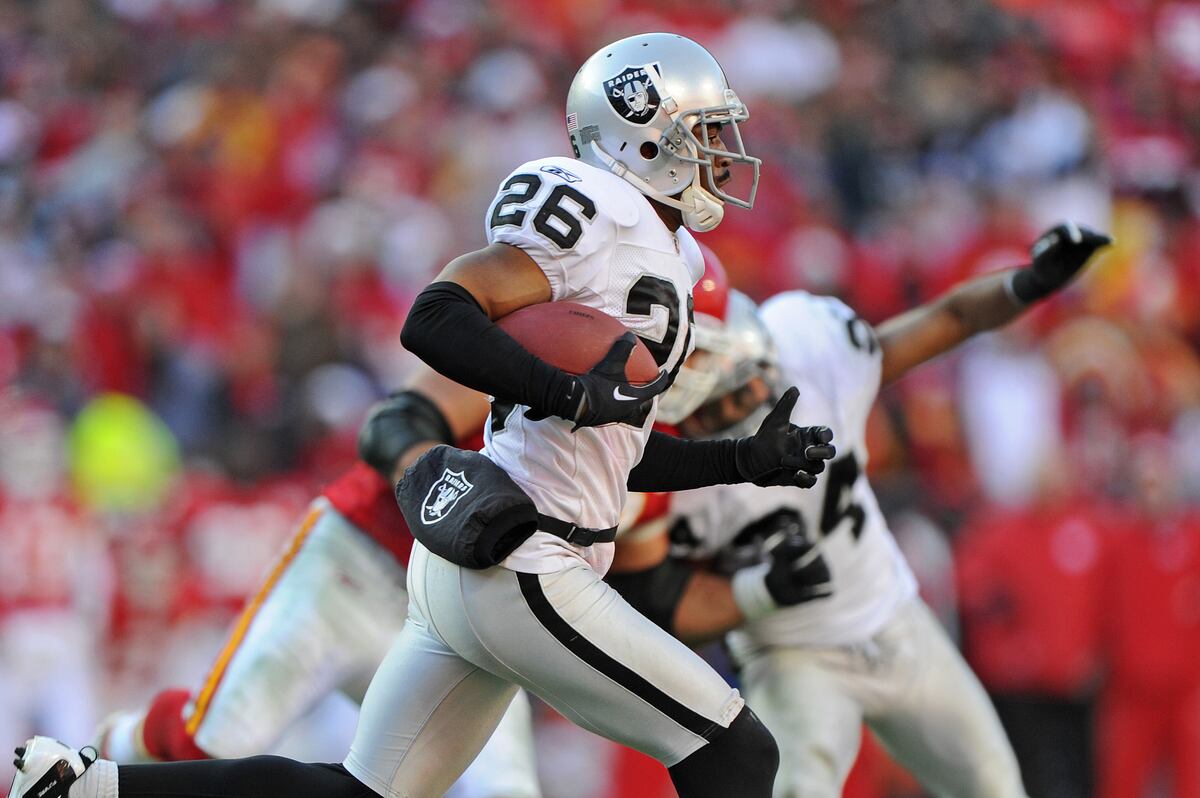 Chiefs Sign Stanford Routt, Paving the Way for Brandon Carr's Departure ...