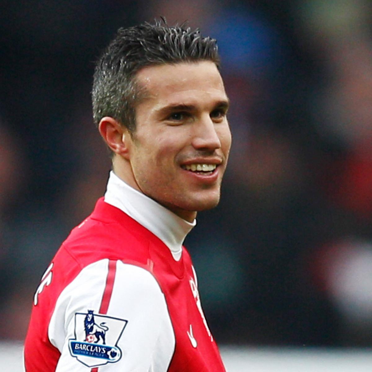 Arsenal to Open Contract Talks with Robin Van Persie | News, Scores ...