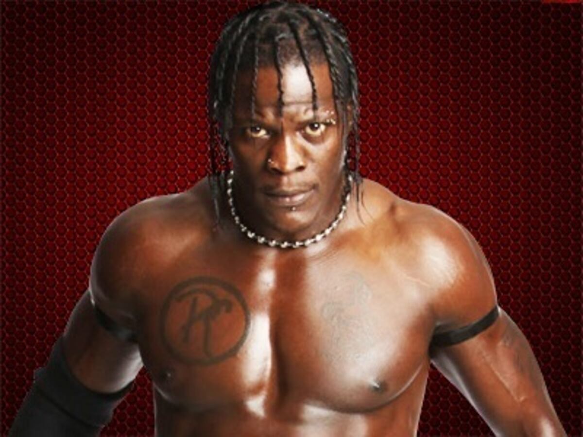 WWE: Is R-Truth Comic Relief or a Serious Contender? | News, Scores ...