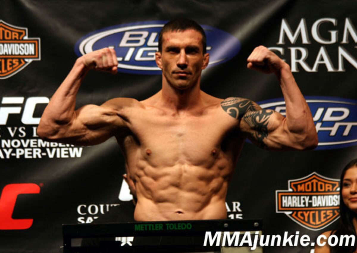 Nate Quarry Living out Dream as Host for Spike TV's 'MMA Uncensored ...