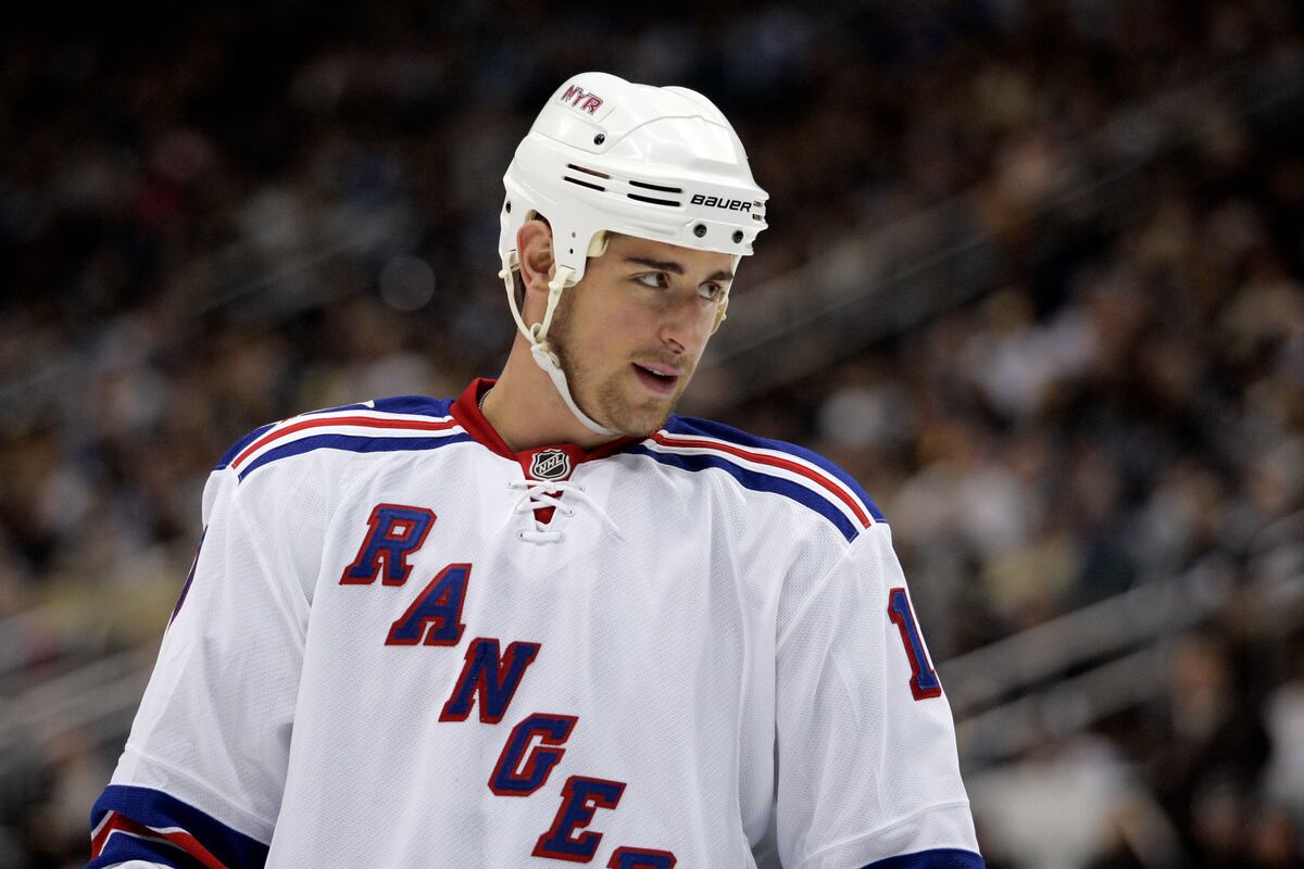 NY Rangers Trade Rumors: Sather Could Trade Dubinsky, Thomas, McIlrath ...
