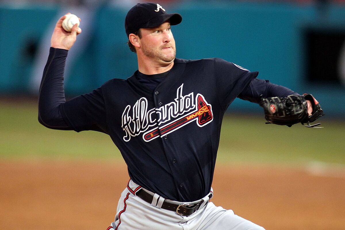 Atlanta Braves: Derek Lowe Trade Put Braves $6 Million in the Red ...