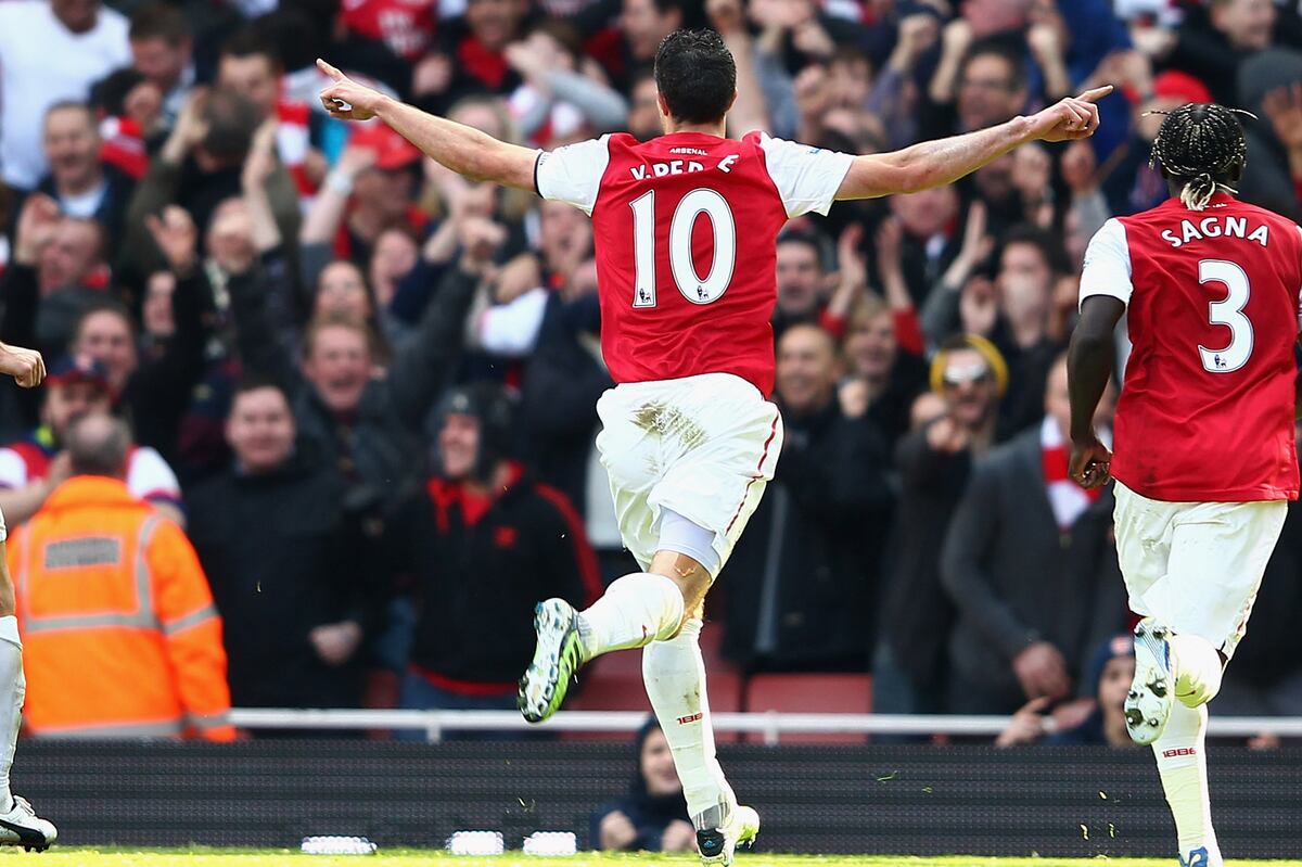 Robin Van Persie of Arsenal Is the Premier League's Best Player | News ...