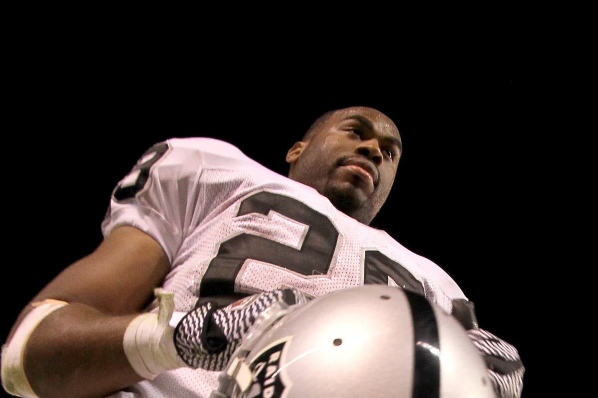 2012 NFL Free Agents: Michael Bush and Best Values on the Market | News ...