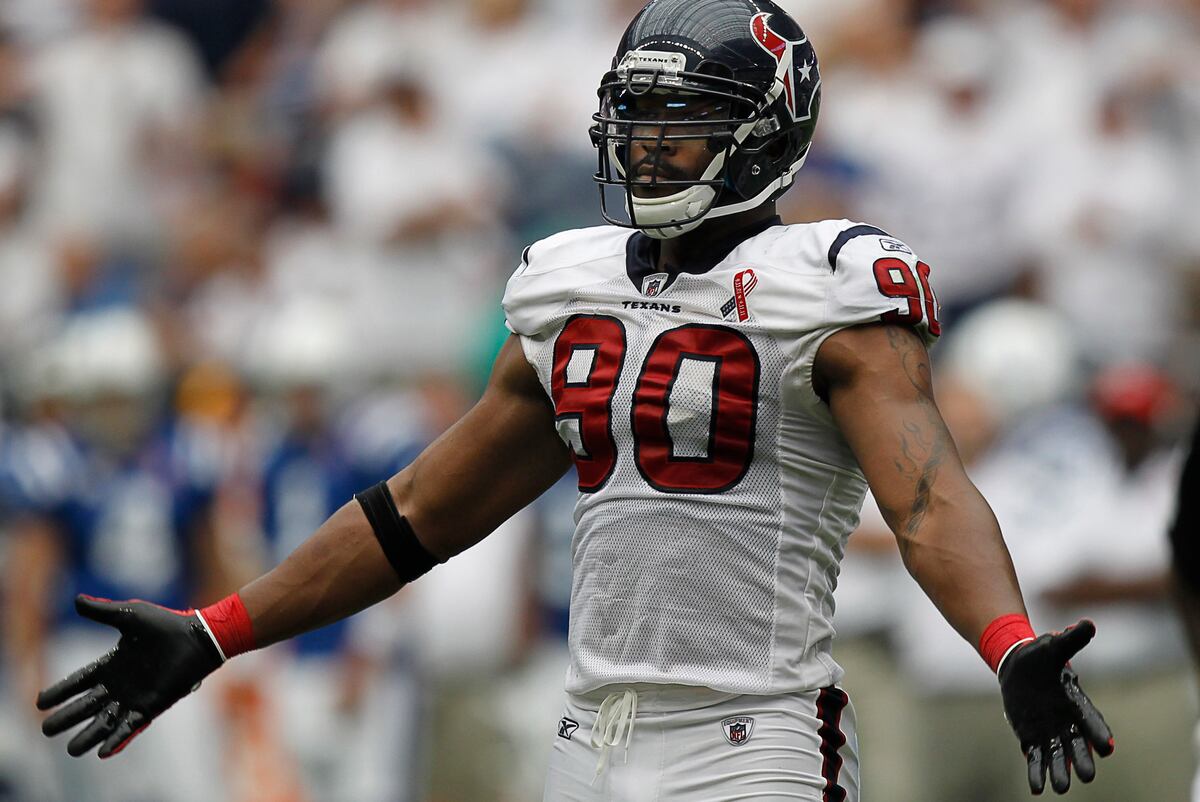 2012 NFL Free Agents Players Your Team Must Target News Scores 2012-nfl-free-agents-players-your-team-must-target-news-scores