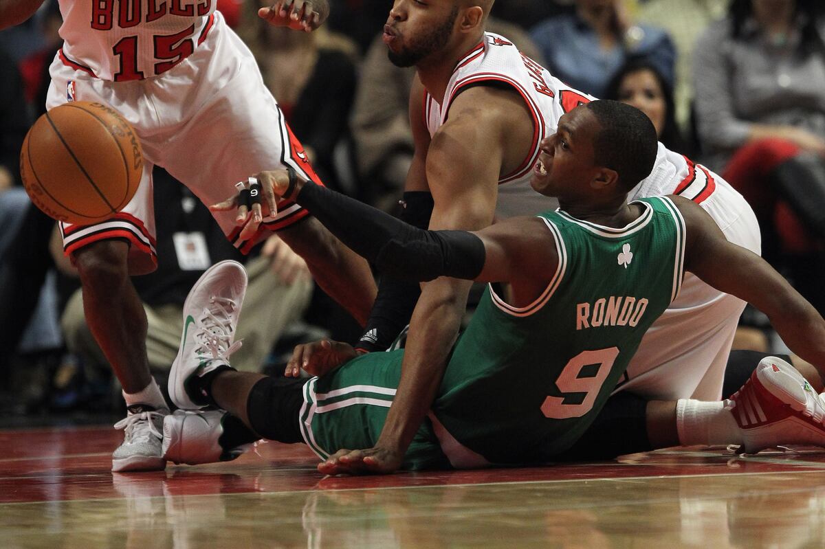 Rajon Rondo Trade Rumors: Celtics Smart to Put Point Guard on Trade ...