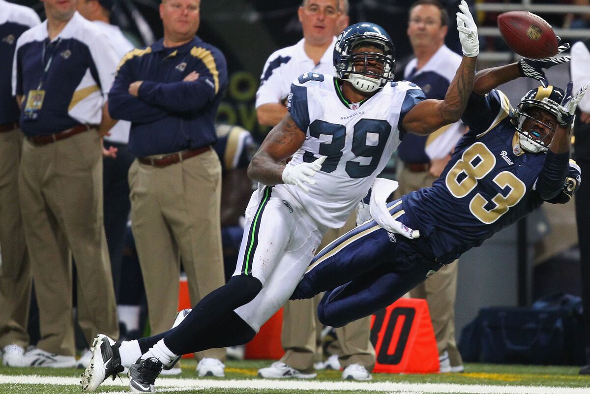 Brandon Lloyd to New England Patriots: Dominoes Falling into Place ...