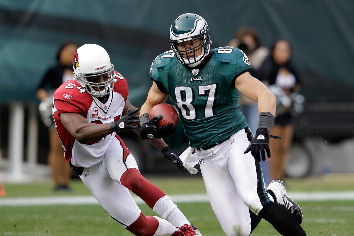 Philadelphia Eagles: Brent Celek Will Be Key to Success in the 2012 NFL ...