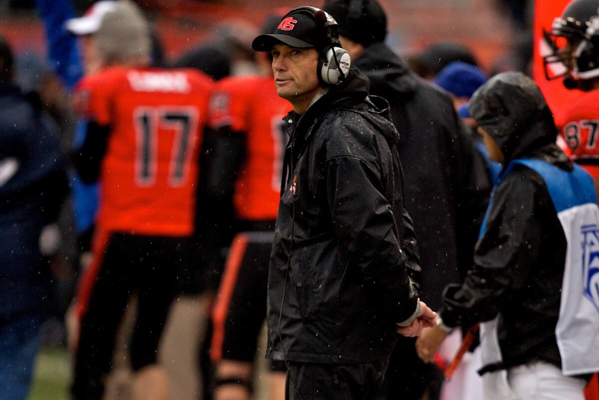 Oregon State's Mike Riley: Is This His Final Season as the Football ...