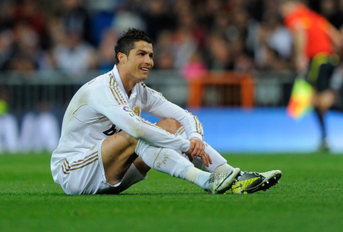 10 Soccer Players Who Have Perfect Hair During Games | News, Scores ...