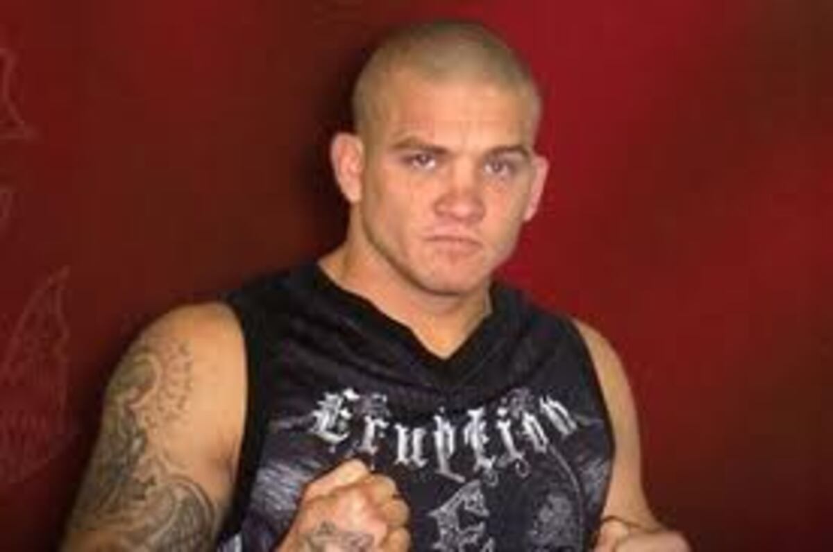 Jeremiah Riggs Felt He Had a Bull's-Eye on Him in Tough Enough/FCW Due ...