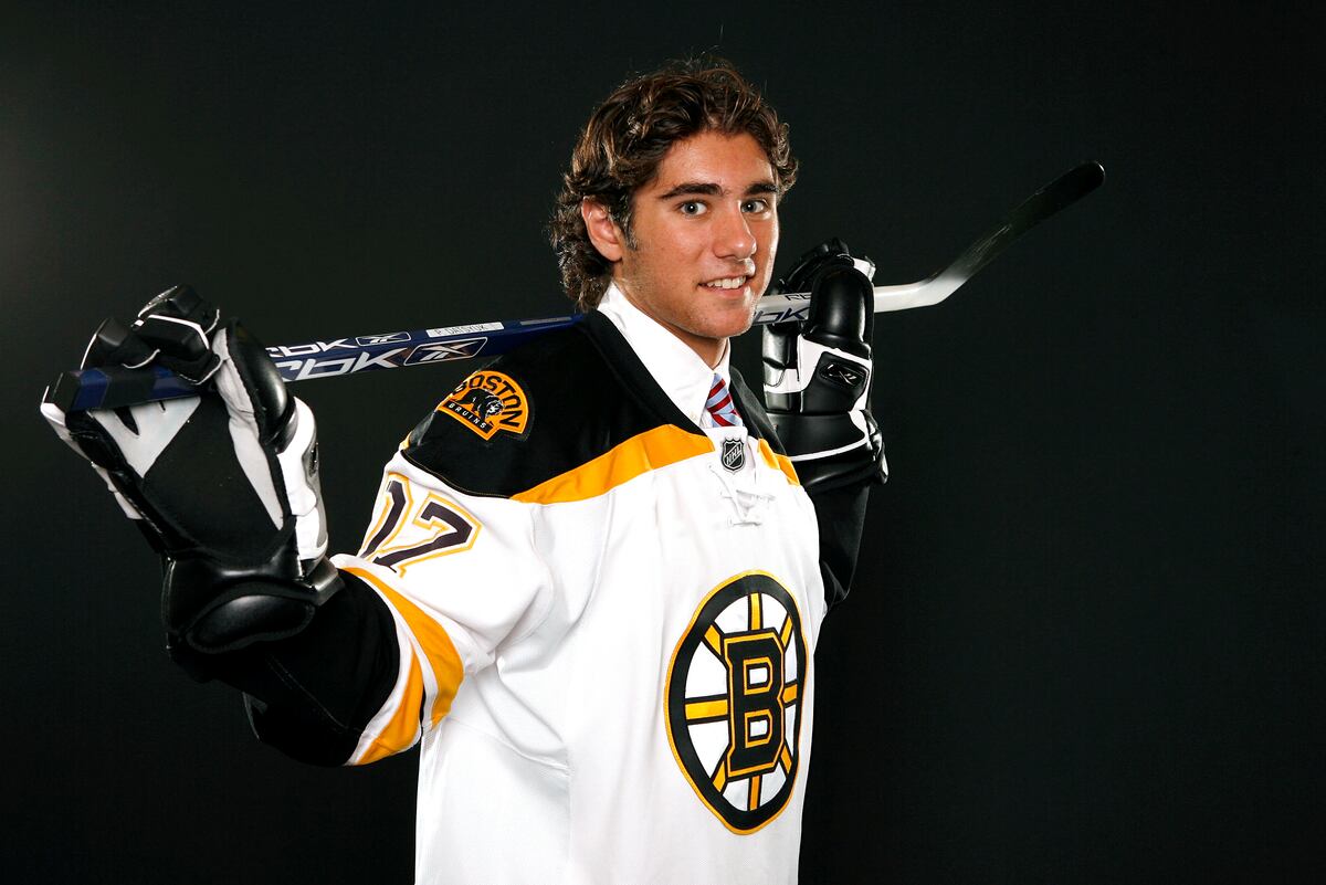 Tommy Cross: Bruins Prospect Seeking 3rd Hockey East Title at Boston ...