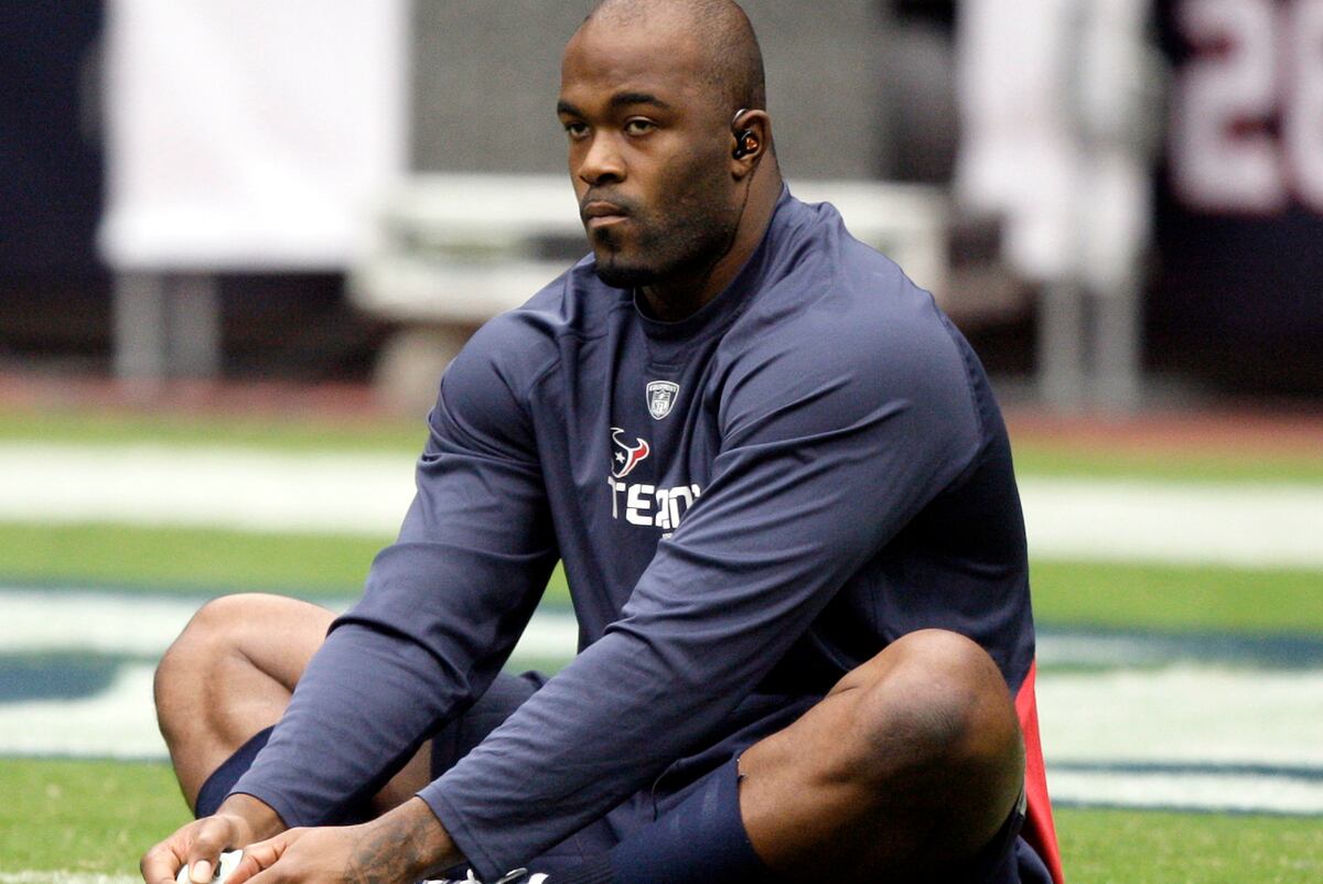 Mario Williams Will Leave Buffalo: Could Bills Lose out on Big Free ...