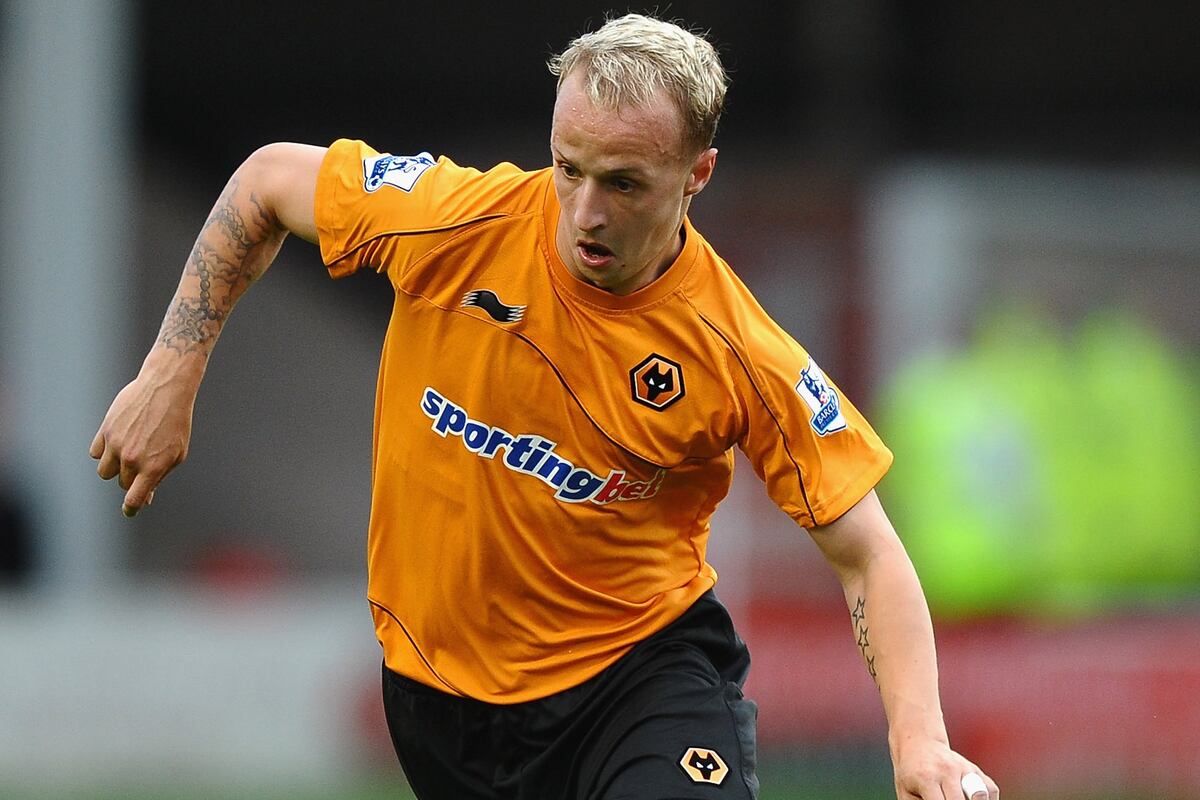 Leigh Griffiths Is Sent Back to Wolves After Head-Butting Manager ...