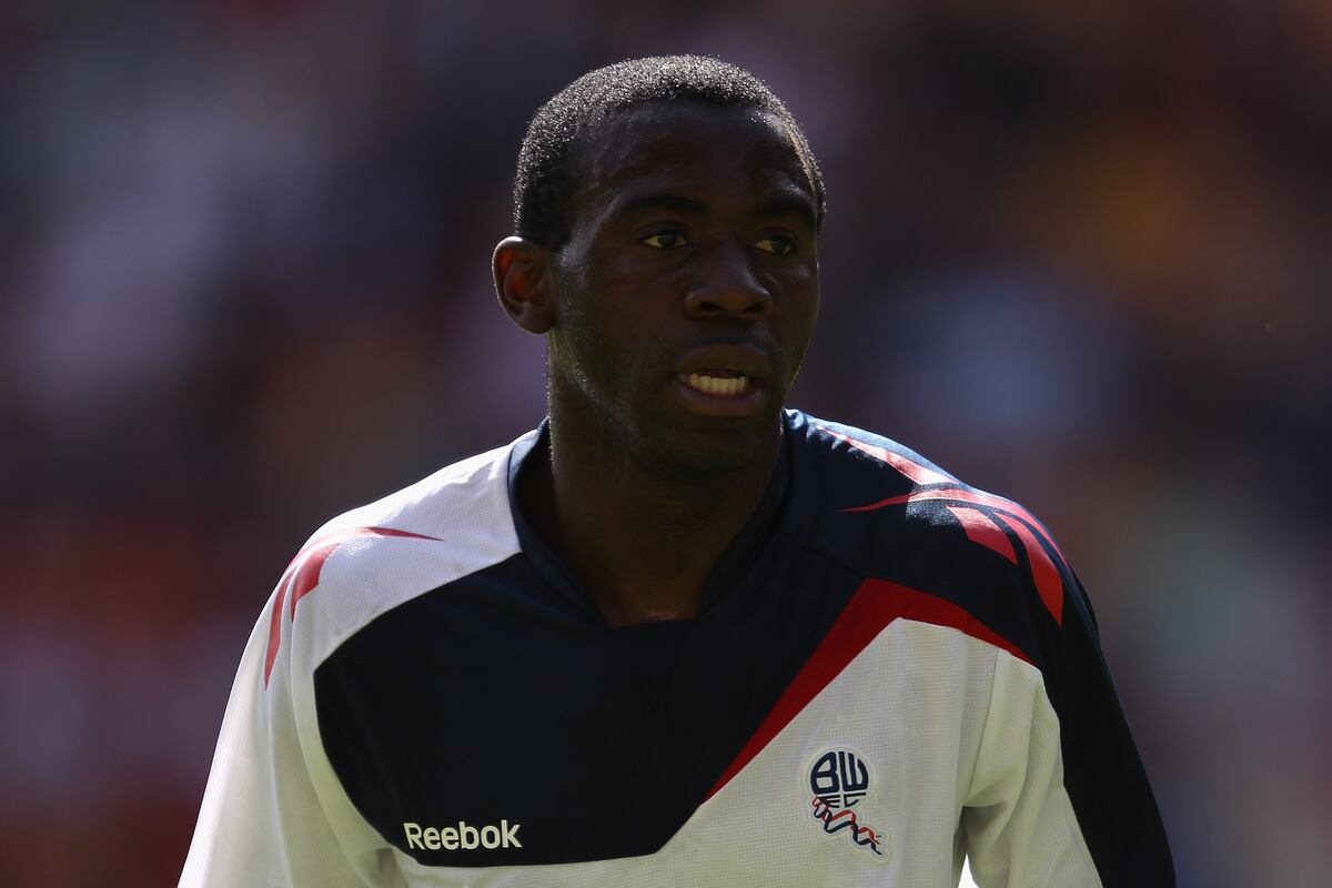 Fabrice Muamba Update: Bolton Midfielder Recovering After Cardiac ...