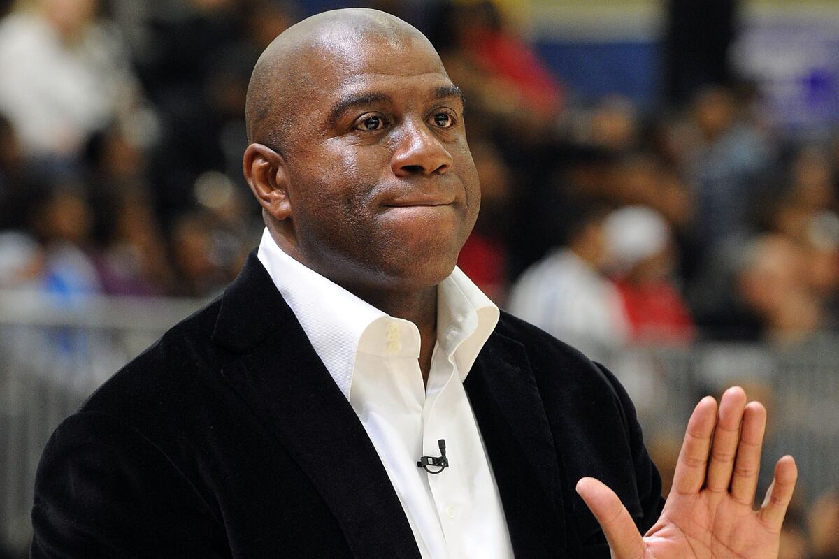Magic Johnson's Bidding Group Reportedly Buys LA Dodgers for $2 Billion ...