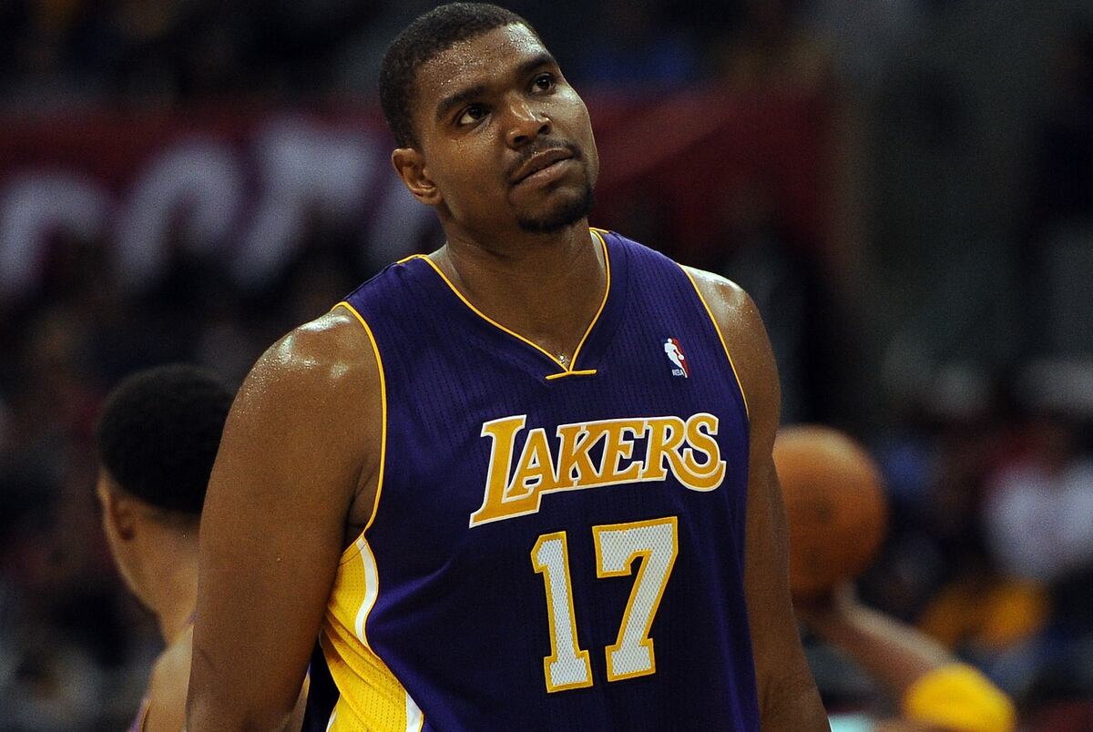 Andrew Bynum Benching: Lakers Are Doomed If Star Doesn't Embrace Team ...