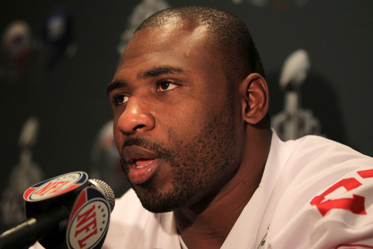 Brandon Jacobs Signing with 49ers Signals Giants Will Draft a Running ...