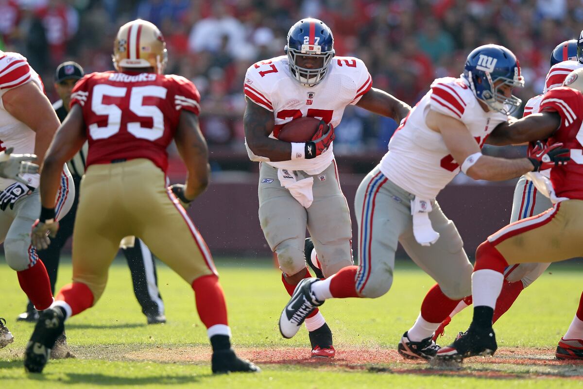 San Francisco 49ers: Brandon Jacobs Was Team's Best Free Agent ...