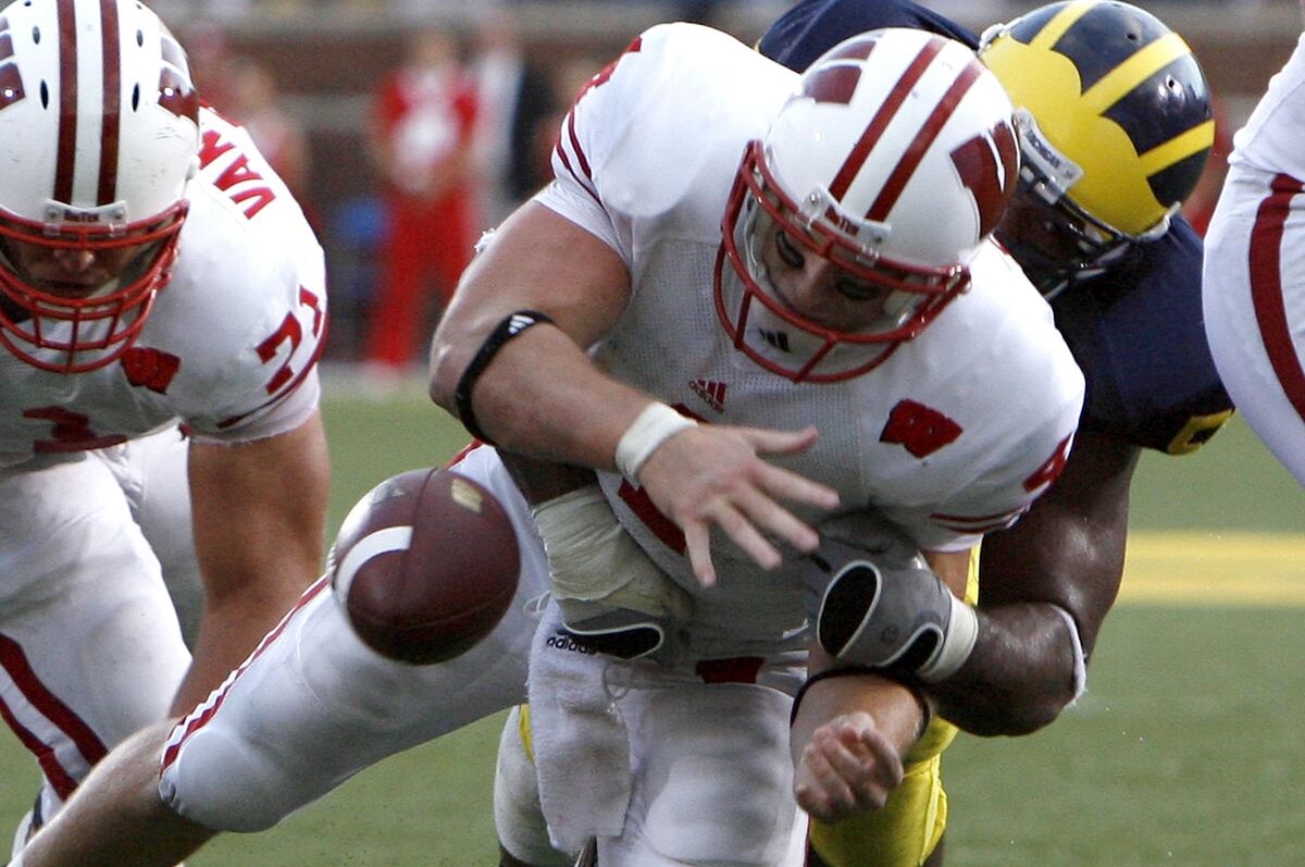 Wisconsin Football: The Tale of Two Transfers | News, Scores ...
